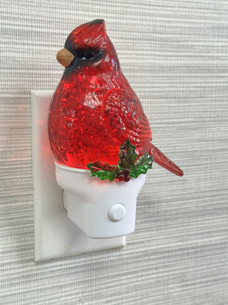 Cardinal Water Globes > Lighted Water Lanterns with Cardinal Figurines